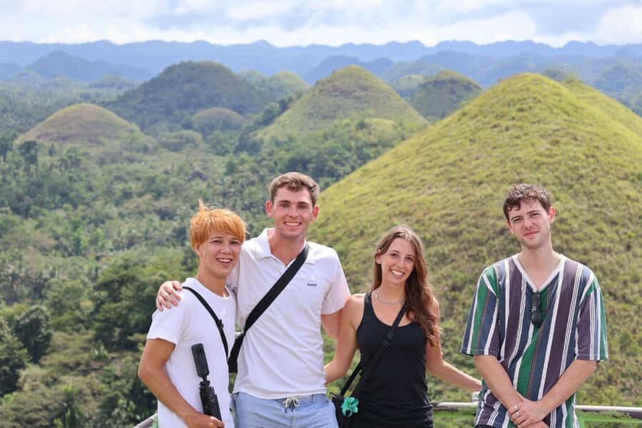 Bohol: Sunset Chocolatehills Tour with Buffet Cruise Lunch - What We Love About This Tour
