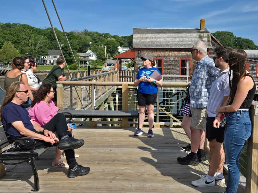 Boothbay Harbor: Boos and Brews Walking Ghost Tour - What to Expect from the Experience