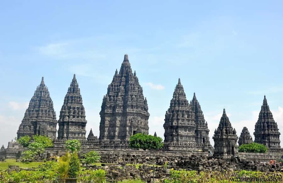 Borobudur & Prambanan Heritage Day Trip with Local Breakfast - A Practical Breakdown of the Day