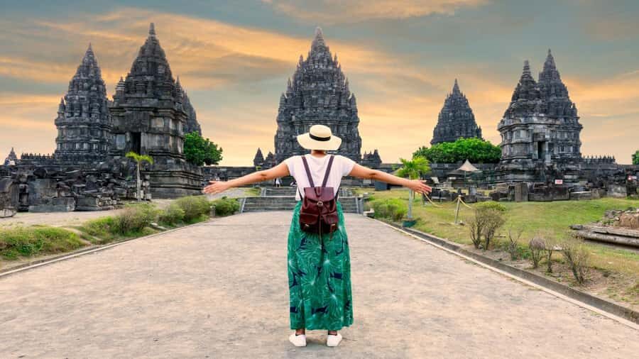 Borobudur Tour & Travel services from Yogyakarta - Prambanan: A Complement to Borobudur