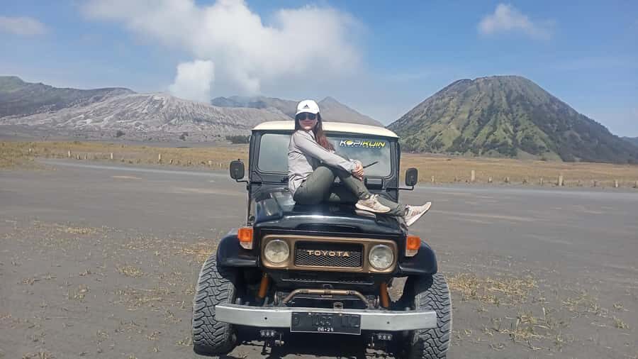 Bromo Tour Volcano & Colorful Village Tour - What Are the Main Highlights?