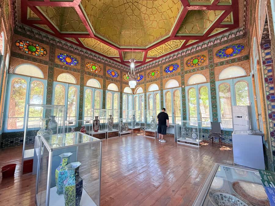 Bukhara: Summer Palace and City Outside Tour with Car - The Logistics and Experience