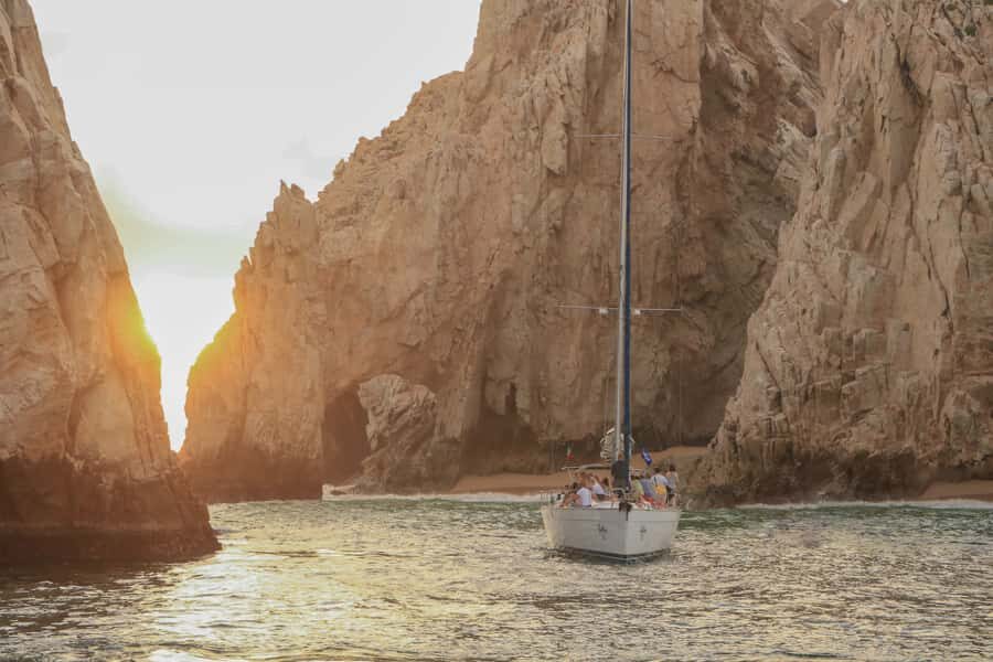 Cabo Luxury Sunset Sailing Adventure with Open Bar - The Food and Drink Experience