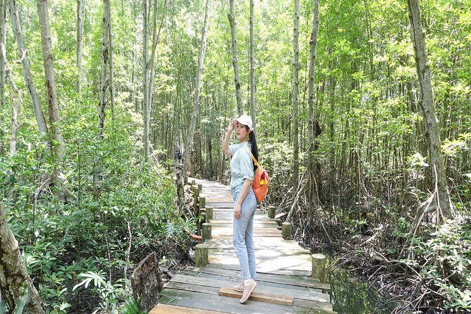 Can Gio Mangrove Biosphere Reserve Canoe & Wildlife Tour - Who Will Enjoy This Tour?