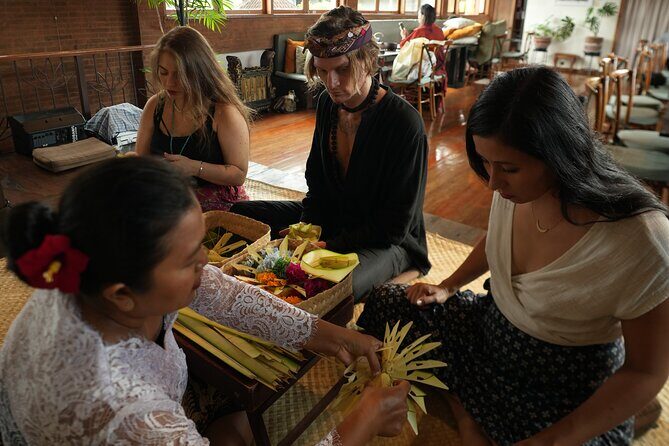 Canang Sari Making Experience in Ubud - An In-Depth Look at the Canang Sari Making Experience