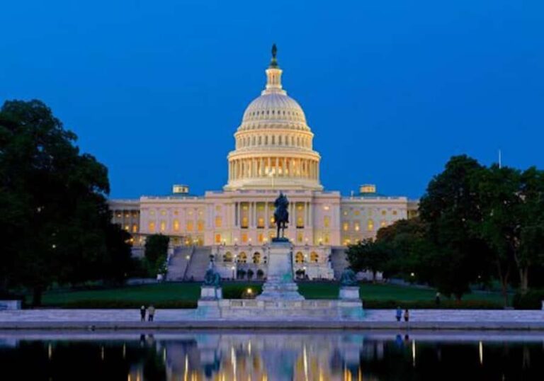 Capitol Hill with U.S. Capitol Entry & Night City Bus Tour - What Travelers Are Saying