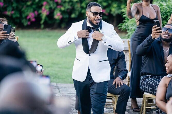 Capture Your Dream Wedding Jamaica Top Photographer Vaughn - Who Should Consider This Tour?