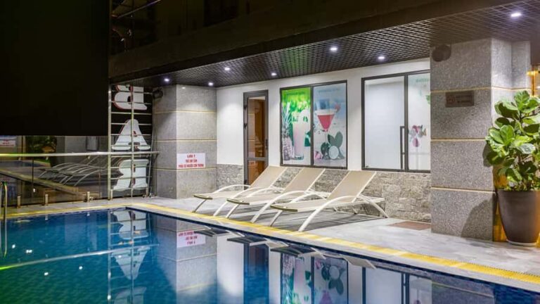 Cat Ba -Rooftop Bar Reservation & Round-Trip Transfer - What Makes This Tour Stand Out?