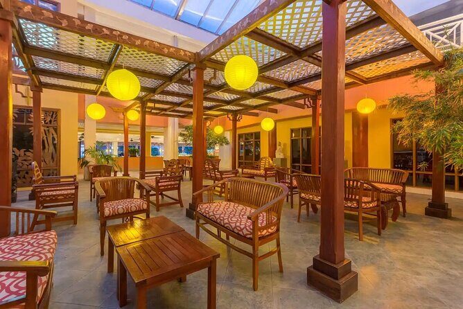 Catalonia Resort Private Airport Transfer - The Experience: Comfort and Convenience