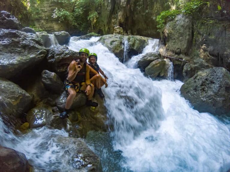 Cebu: 2 Days 1 Night City and Moalboal Tour Package - Who Would Enjoy This Tour?