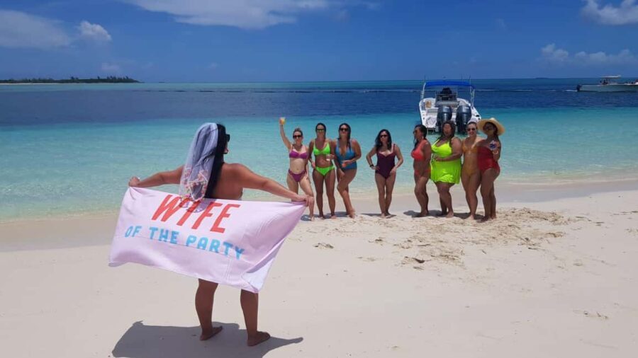 Center Console Private Bahamas Boat Charter - Who Will Love This Tour?