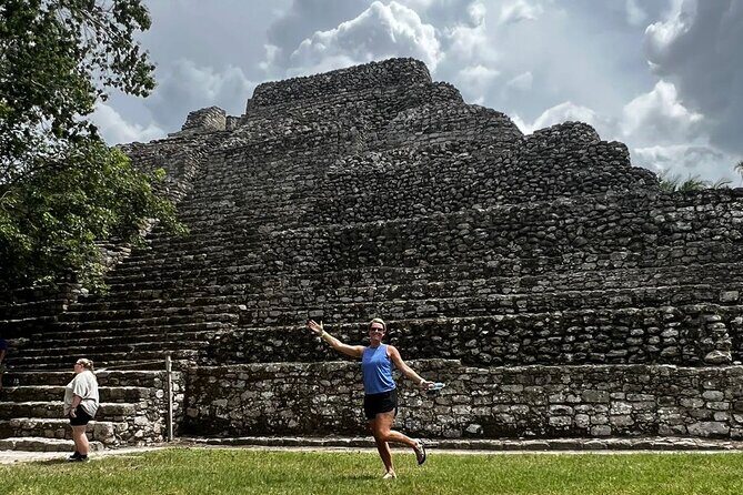 Chacchoben Mayan Ruins and Bacalar Lagoon Boat Combo Tour - Passing Through Pedro Santos (“Pineapple Village”)