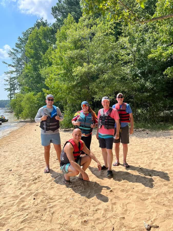 Chapel Hill : Lake Jordan Eco-Friendly Electric Boat Rental - Who Will Love This Experience?