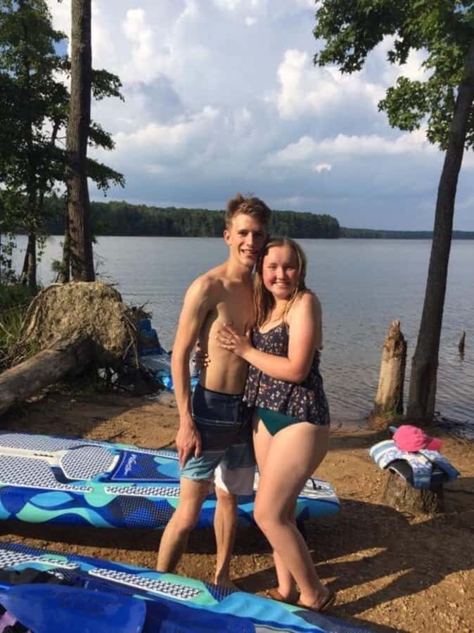 Chapel Hill : Lake Jordan Paddle Board Rental - What Makes This Paddleboard Rental Stand Out?