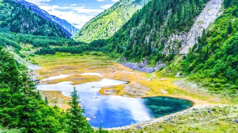 Chengdu: 7-Day Private Tour with Jiuzhaigou & Emeishan - What We Loved and What to Watch Out For