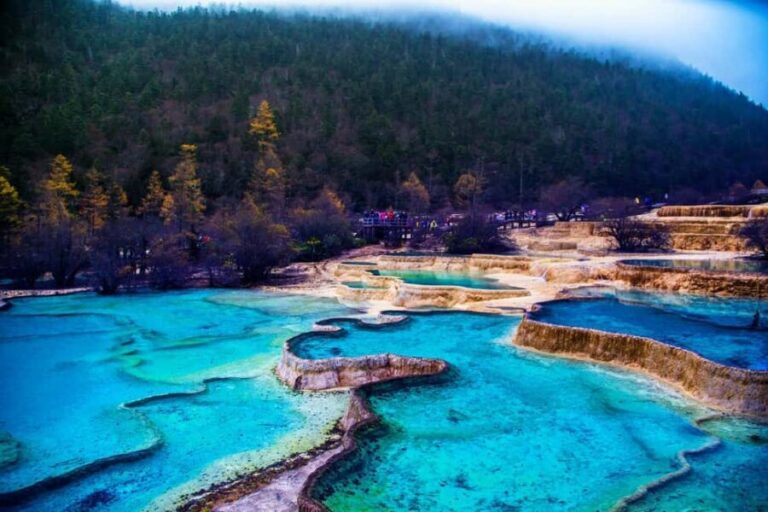 Chengdu: Jiuzhaigou+Huanglong 2-Day private Tour - Why This Tour Offers Good Value