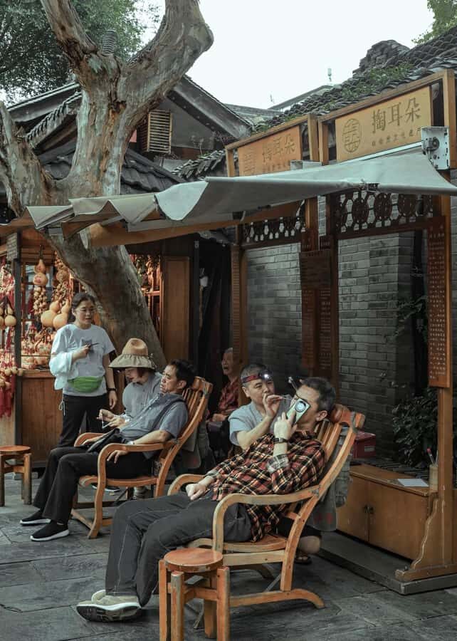 Chengdu: Local Alley, Museum, Handcraft & Night Market Tour - What Makes This Tour Stand Out