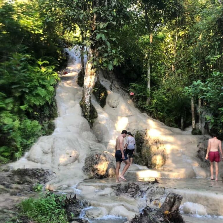 Chiang Dao Cave, Sticky Waterfall, Baan Den Temple Private - Practical Details & Tips
