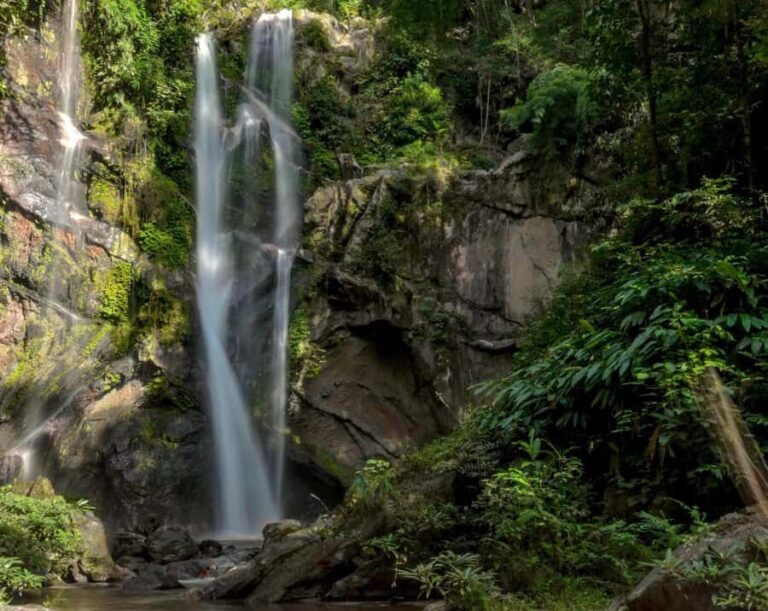 Chiang Mai: 2-Day Private Pai Tour w/ English/Chinese Guide - Detailed Itinerary Breakdown