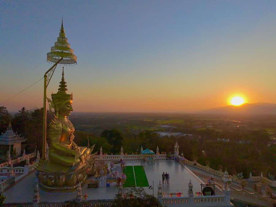 Chiang Mai: Doi Saket Temple Sunset with Transport - Why This Tour Stands Out