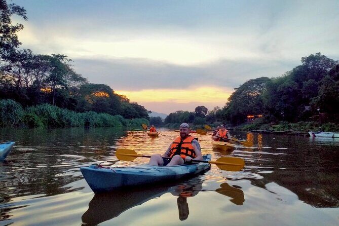 Chiang Mai: Kayak Under the Stars  6 km to the Heart of the City - FAQ