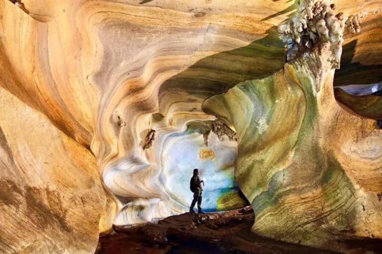 Chiang Mai: Loha Prasat & Mae Sap Cave Guided Day Trip - Why This Tour Stands Out