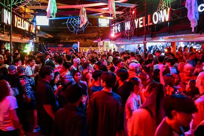 Chiang Mai Nightlife Walking Tour with Rooftop Views - An In-Depth Look at the Chiang Mai Nightlife Tour