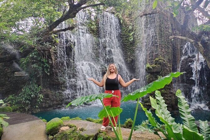 Chiang Mai Sticky Waterfall Dantewada and Banden Temple Tour - Authentic Experiences, Not Just Tourist Spots