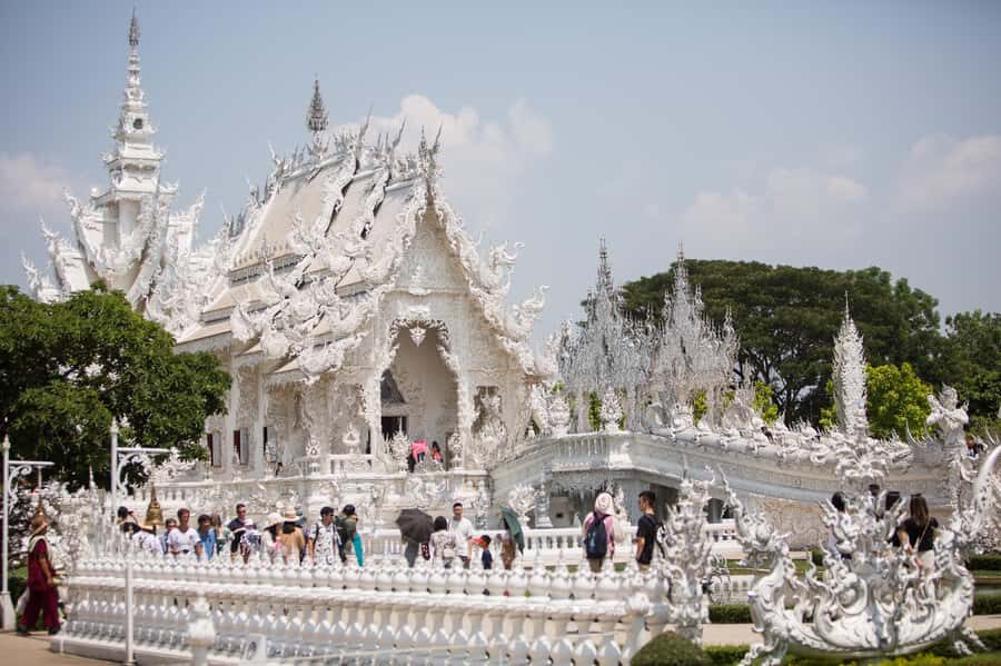 Chiang Mai:Chiang Rai White Temple, Blue and Red Temple Tour - The Practical Side: Transportation, Guides, and Value