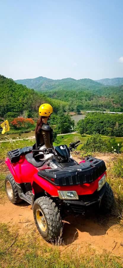 Chiang Rai: Full Day Sightseeing Tuk-Tuk Tour - Detailing the Itinerary: What to Expect