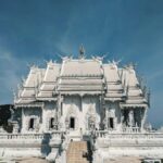 Chiang Rai: Private 1 Day Temple Tour & Golden Triangle - Who Should Consider This Tour?