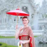 Chiang Rai:Photos of traditional Thai costumes,White Temple - Who Will Love This Tour?