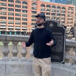 Chicago Architecture and Ghost Tour - The Guide and Overall Experience