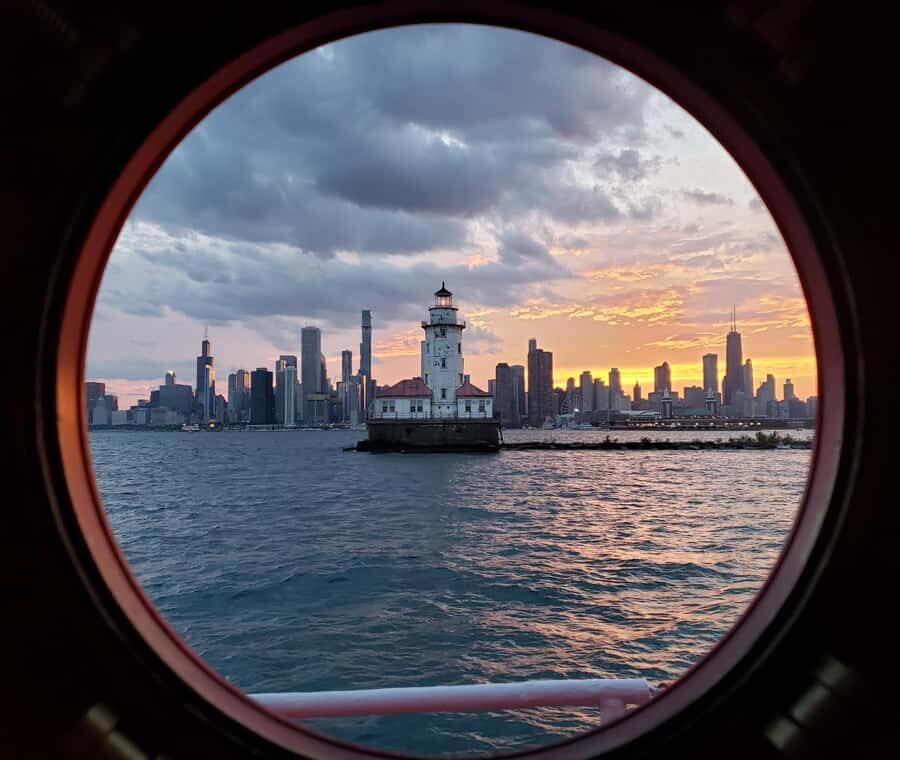 Chicago: Historical Lake and River Fireboat Cruise - Why This Cruise Stands Out