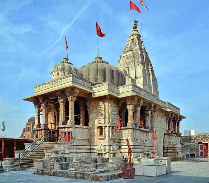 Chittorgarh: Private Day Tour with Lunch - The Value of This Tour