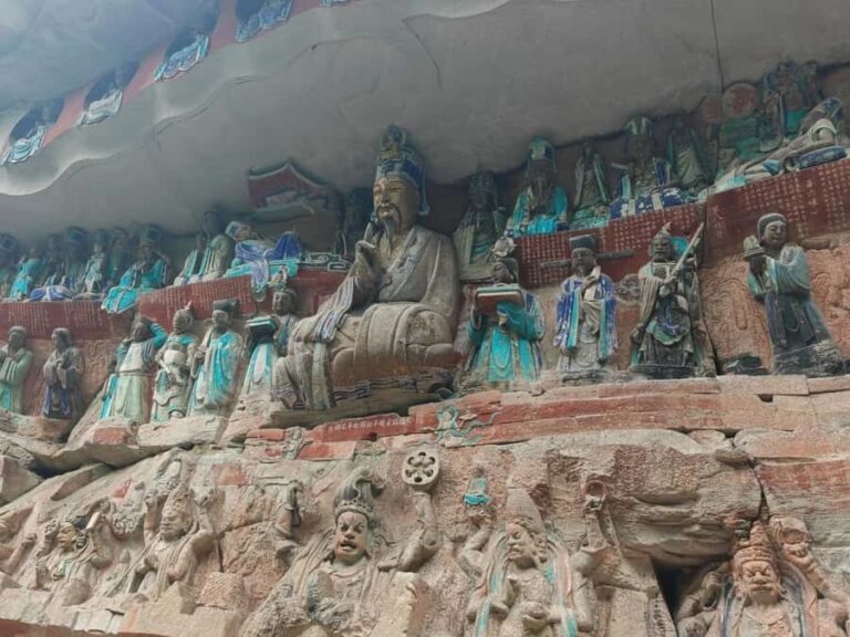 Chongqing to Dazu Rock Carvings: Hidden UNESCO Gem Tour - Exploring the Carvings: Beishan and Baodingshan