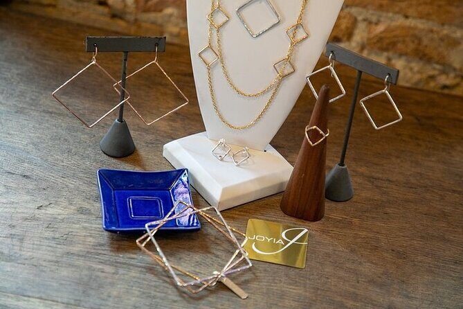 Christiansted's Artisan Shopping Tour - FAQs