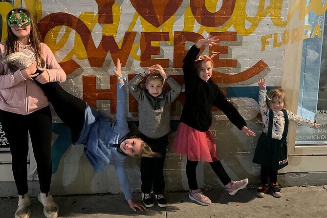 Christmas Scavenger Hunt in Downtown Pensacola - Frequently Asked Questions