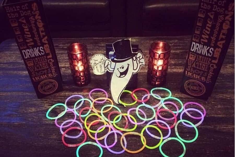 Cincinnati: Haunted Booze and Boos Ghost Walking Tour - Who Will Enjoy This Tour?