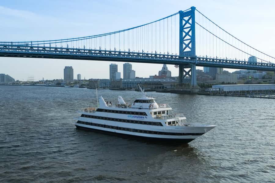 City Cruises Philadelphia: Buffet Brunch/Lunch/Dinner Cruise - Who Is This Cruise Best For?