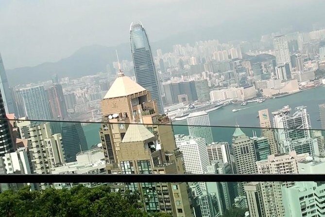 City Sightseeing plus Jumbo Kingdom Lunch with Pickup from Hong Kong Island - Victoria Peak: The Heart of Hong Kong’s Skyline
