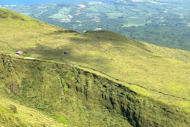 Climb the Pelee Mountain: The Unforgettable Ascension - Who Will Love This Tour?