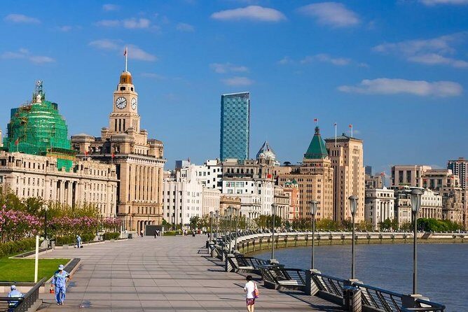 Coach Day Tour: Classic and Modern Shanghai with Lunch - A Detailed Look at the Tour Experience