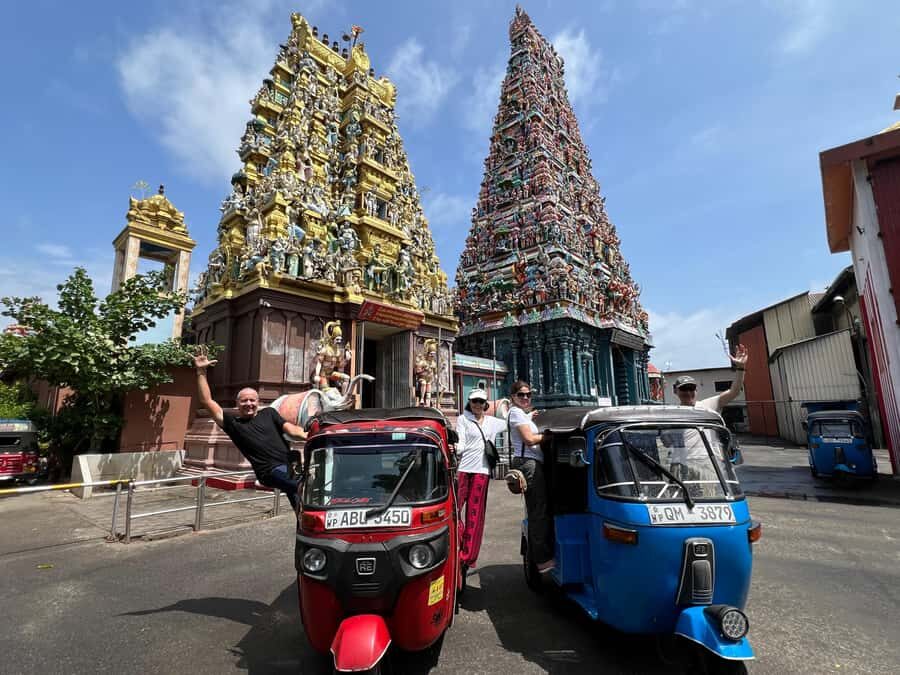 Colombo City guided Tour by Tuk Tuk with Entry Tickets - Practical Details and What to Expect