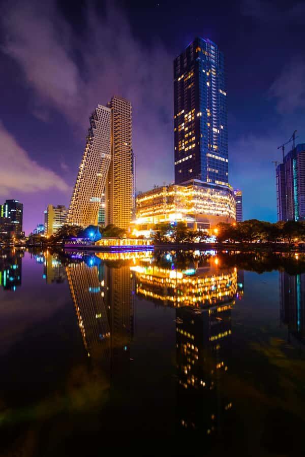 Colombo Night Tour (Covering 7+ Places) by Local Guide - Spiritual and Colonial Highlights