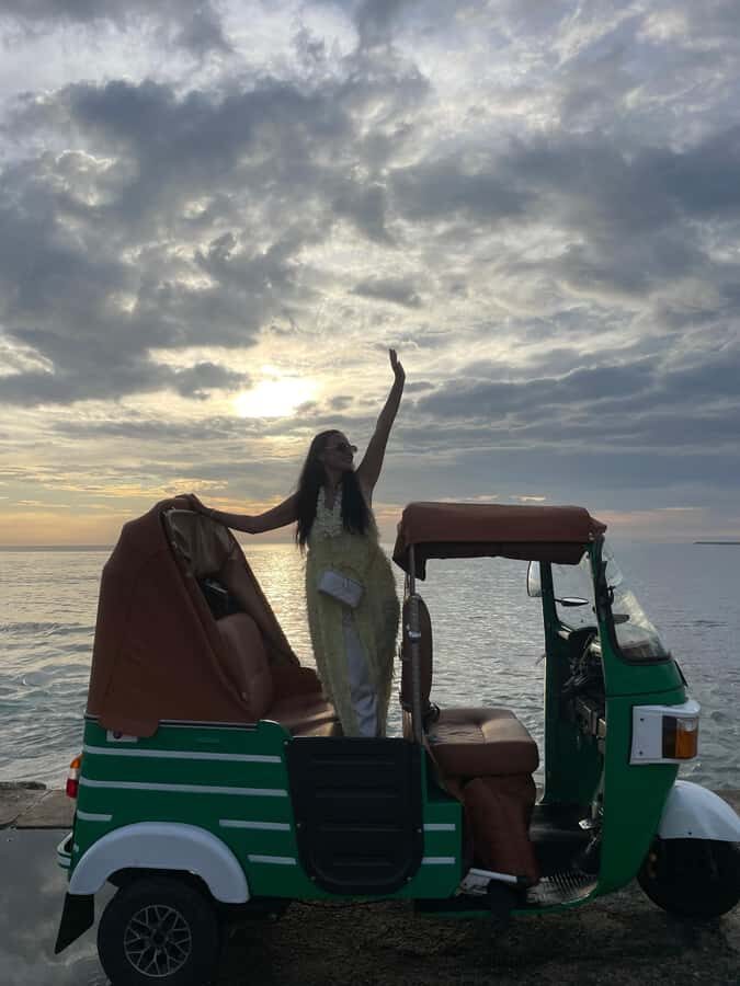 Colombo: Private Guided Tour of the City by Tuk with Tickets - Who Should Consider This Tour?