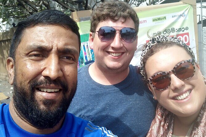 Colombo shopping Tour (Tea, Gems, cinnamon, souvenirs, cotton ) - What to Expect During the Tour