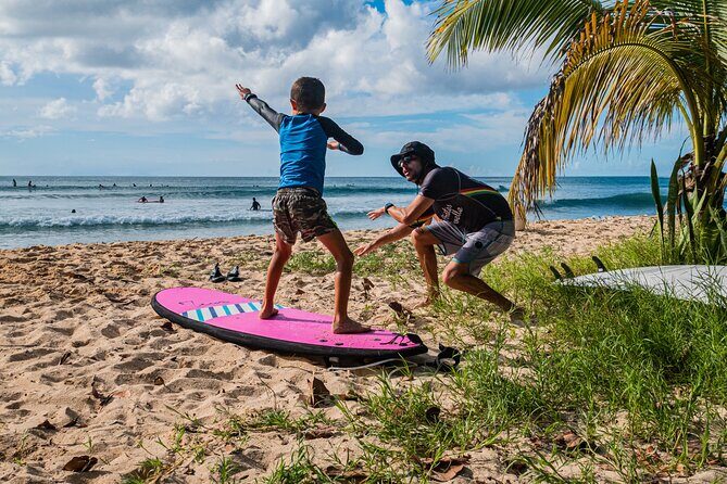 Come and learn to surf at the best surf spots in Guadeloupe. - Why choose this surf lesson?