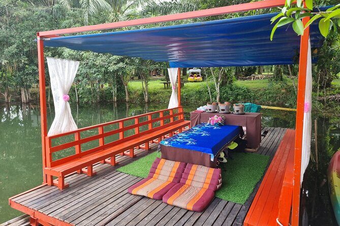 Cooking Demo, Bamboo Raft, Daily Market Guided Walk and Fruit - Authentic Experiences and Genuine Value