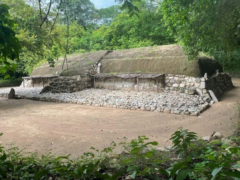 Copalita: Copalita Archaeological Site & La Crucecita Tour - Who Will Love This Tour?